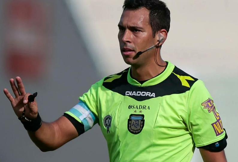 Facundo Tello será el árbitro del clásico de Avellaneda