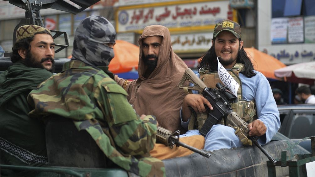 Afganistán: los talibanes celebraron la retirada total de Estados ...