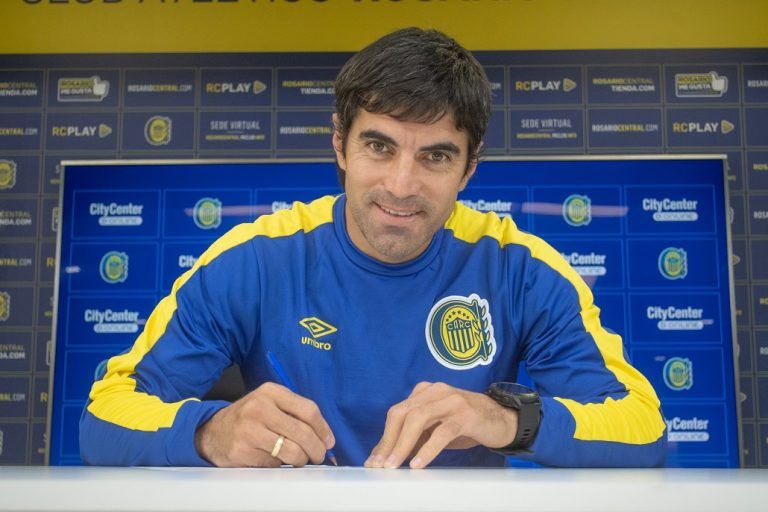 Ignacio Malcorra firmó con Rosario Central y se convirtió en el primer ...