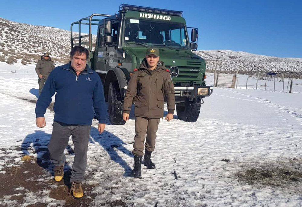 Recorrida y asistencia a pobladores de El Molle