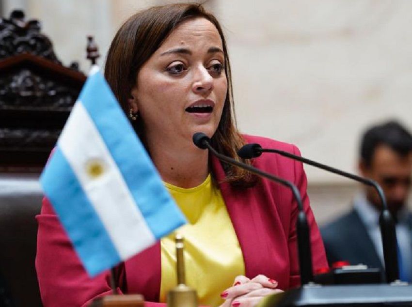 Diputados: Moreau convocó a los jefes de bloques para organizar el ... Diputados: Moreau convocó a los jefes de bloques para organizar el ...