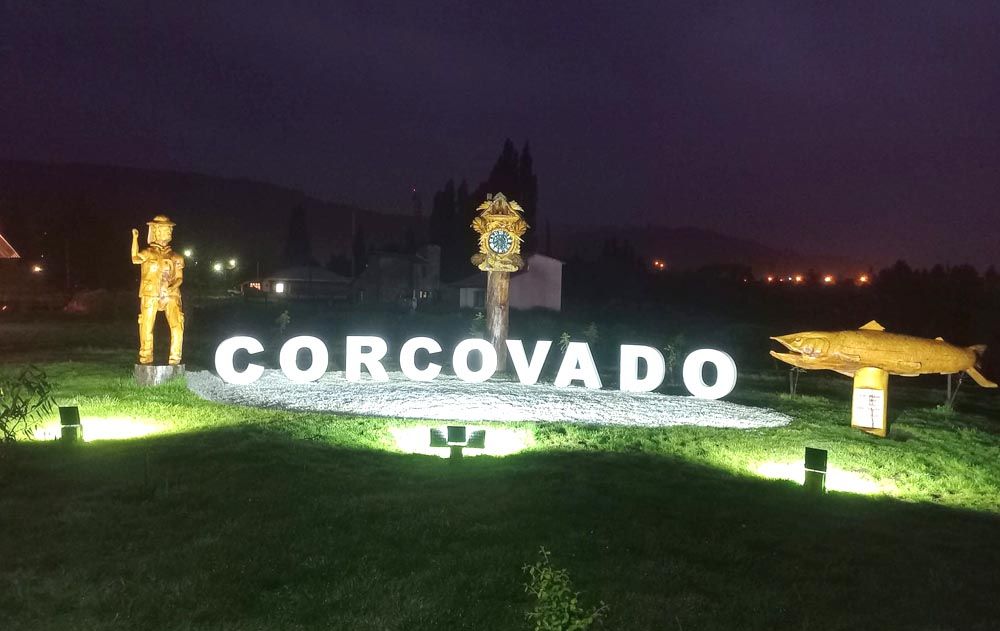 Nuevas esculturas en el letrero de Corcovado