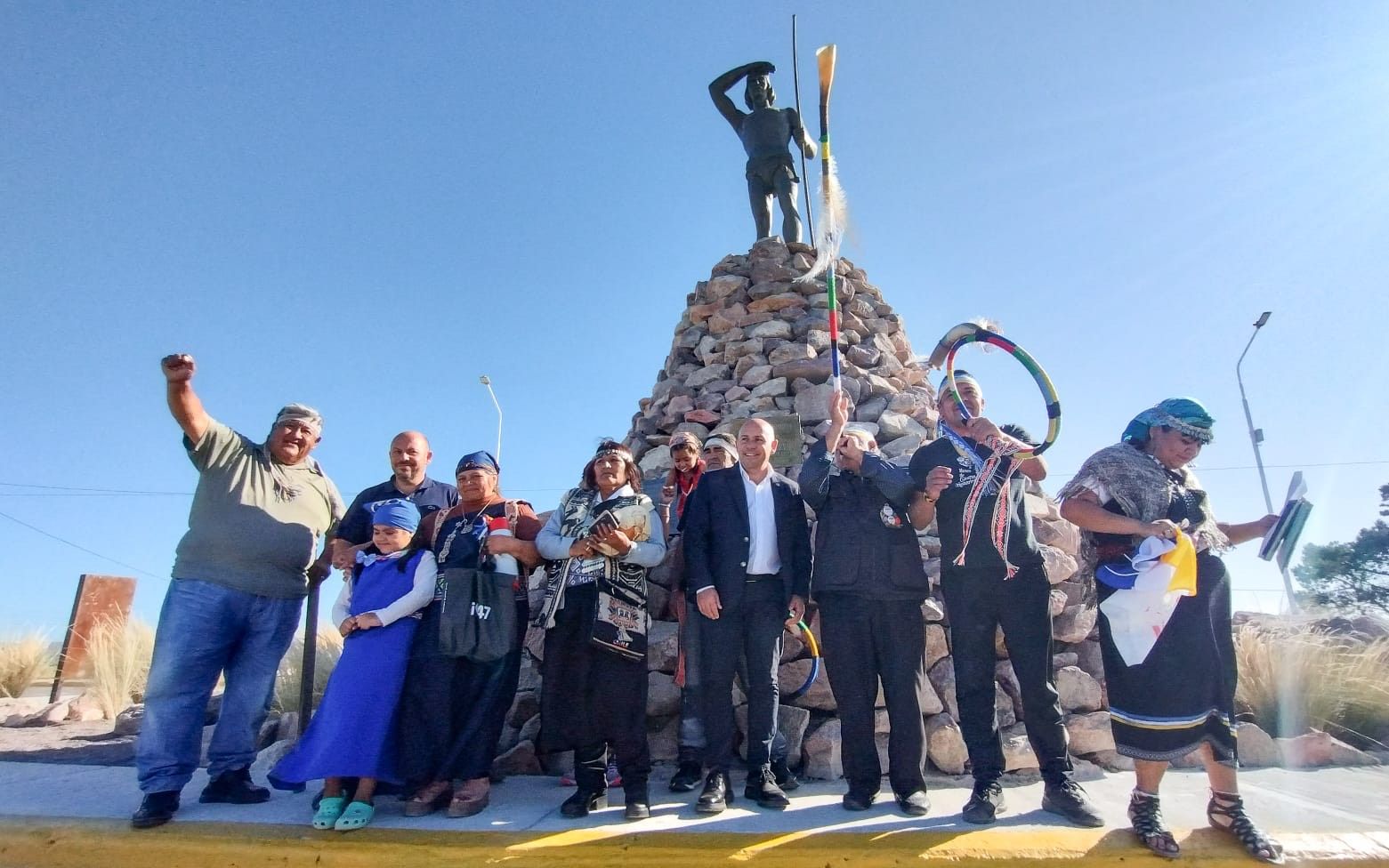 Se descubrió la restauración y puesta en valor del monumento "El ...