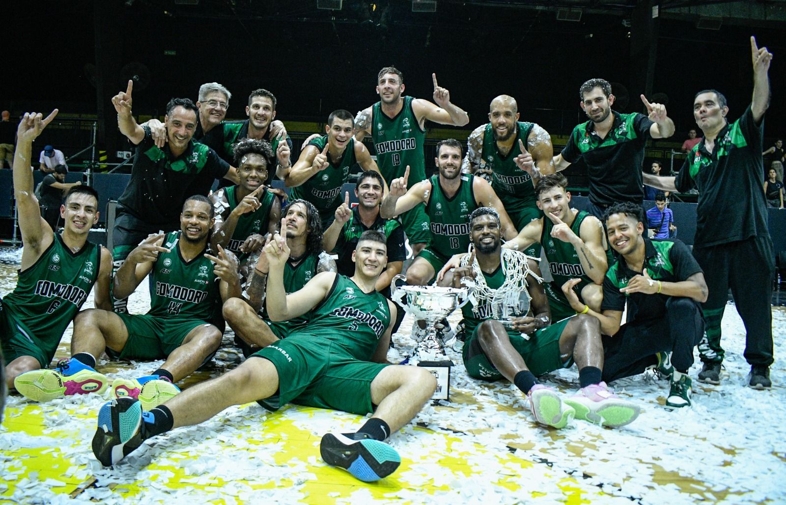 Gimnasia se coronó campeón de la Copa Súper 20 y Comodoro es una fiesta ...