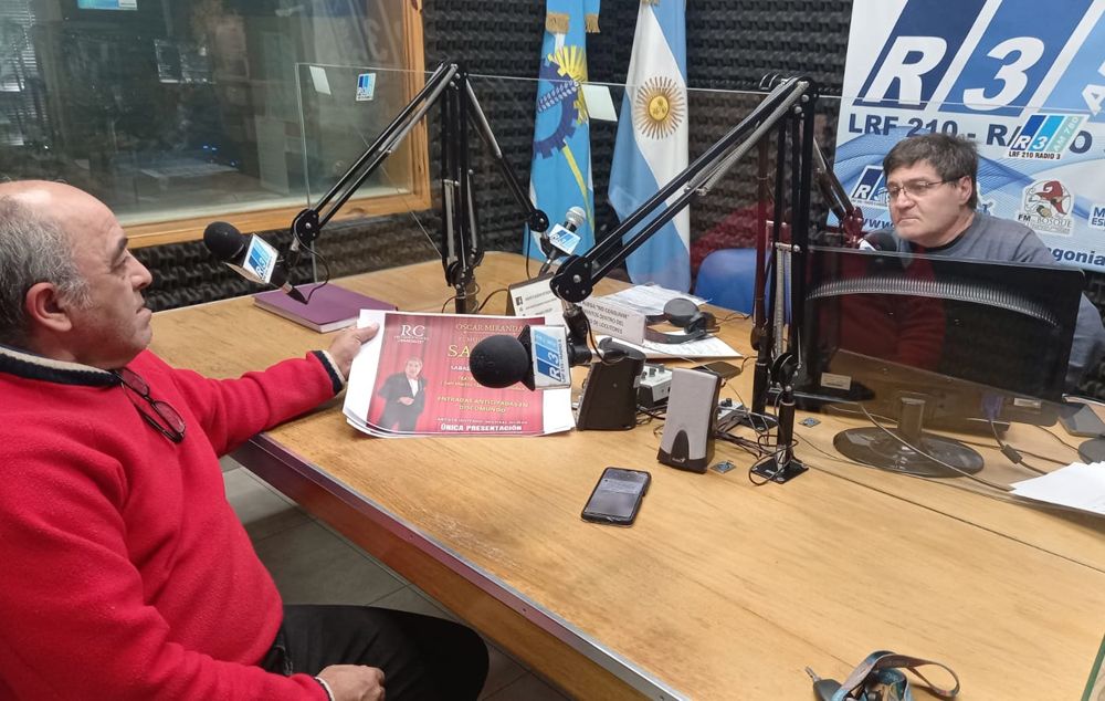 El “mejor imitador de Sandro” estará en Trelew y Radio 3 te cuenta los ...