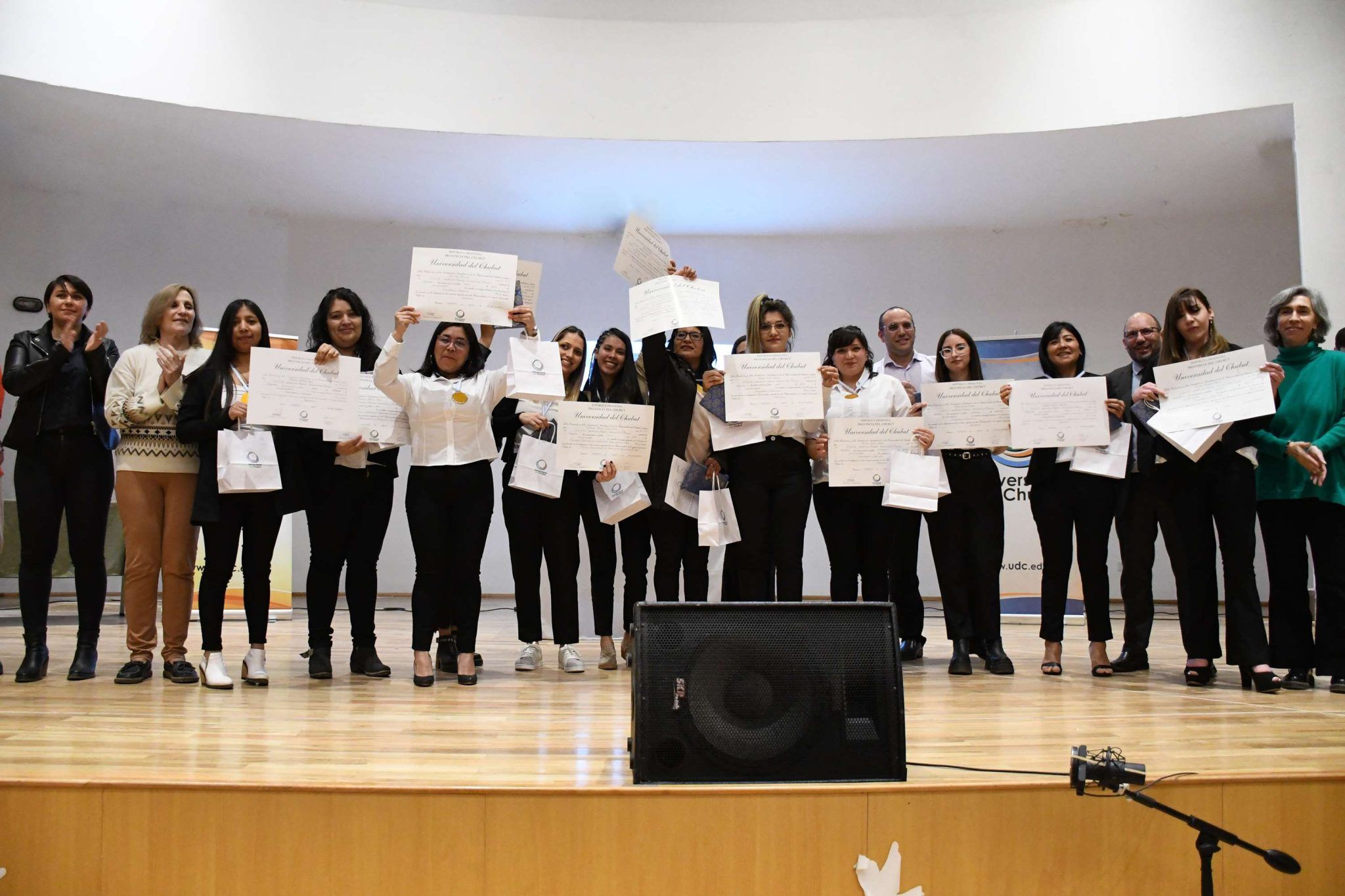 Más de 70 profesionales se graduaron de la Universidad del Chubut en agosto