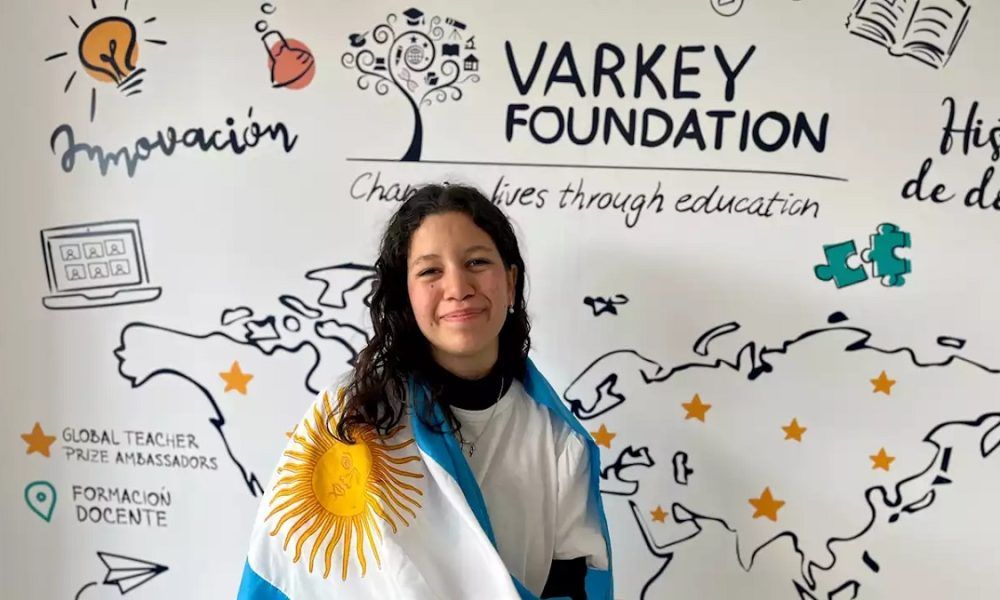 Joven misionera está entre los 10 mejores estudiantes del mundo