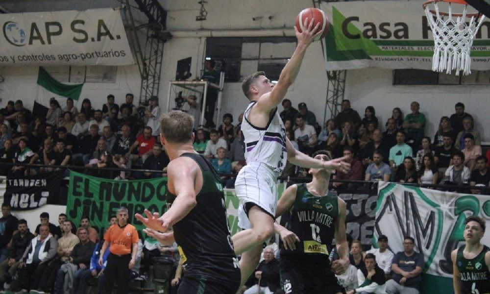 Pico Football Club logró su primer triunfo en la Liga Argentina de ...