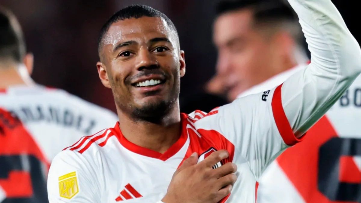 El gigante brasileño que quiere llevarse a Nicolás De la Cruz - Radio 3 ...