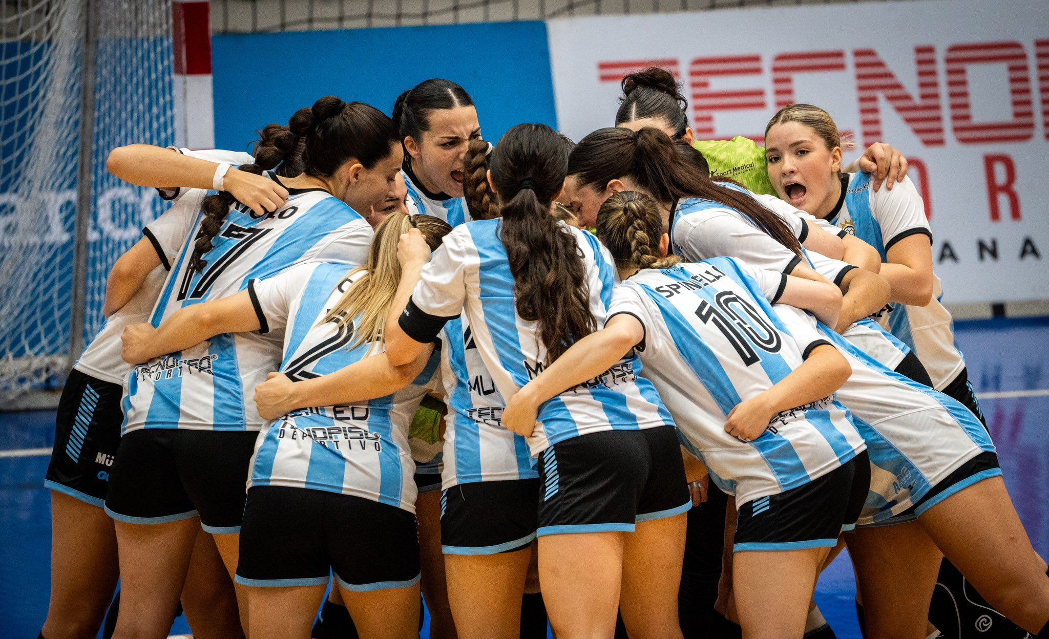 Seleccionado femenino Junior de Handball conquista el Centro-Sur en ...