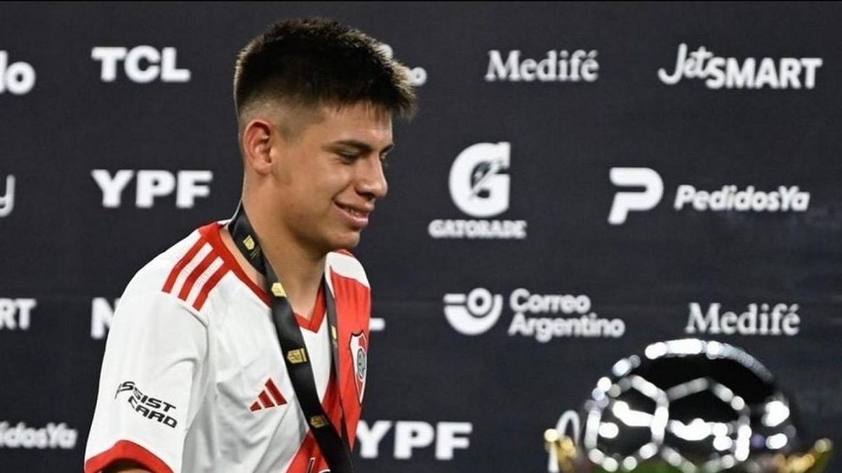 La Decisión De Claudio Echeverri Que Sorprendió Al Mundo River