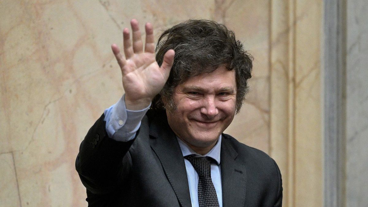 Javier Milei ultima detalles con su equipo de Gobierno - Radio 3 Cadena ...