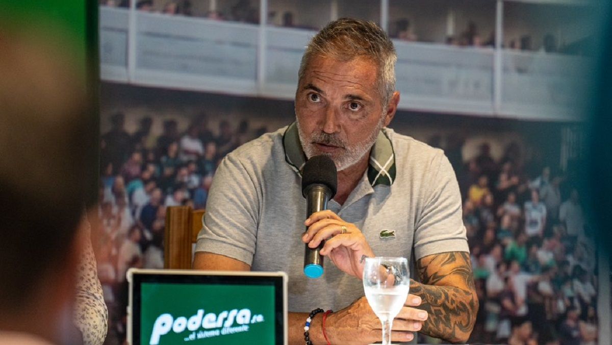 Sergio Rondina asumió como entrenador de Sarmiento - Radio 3 Cadena ...