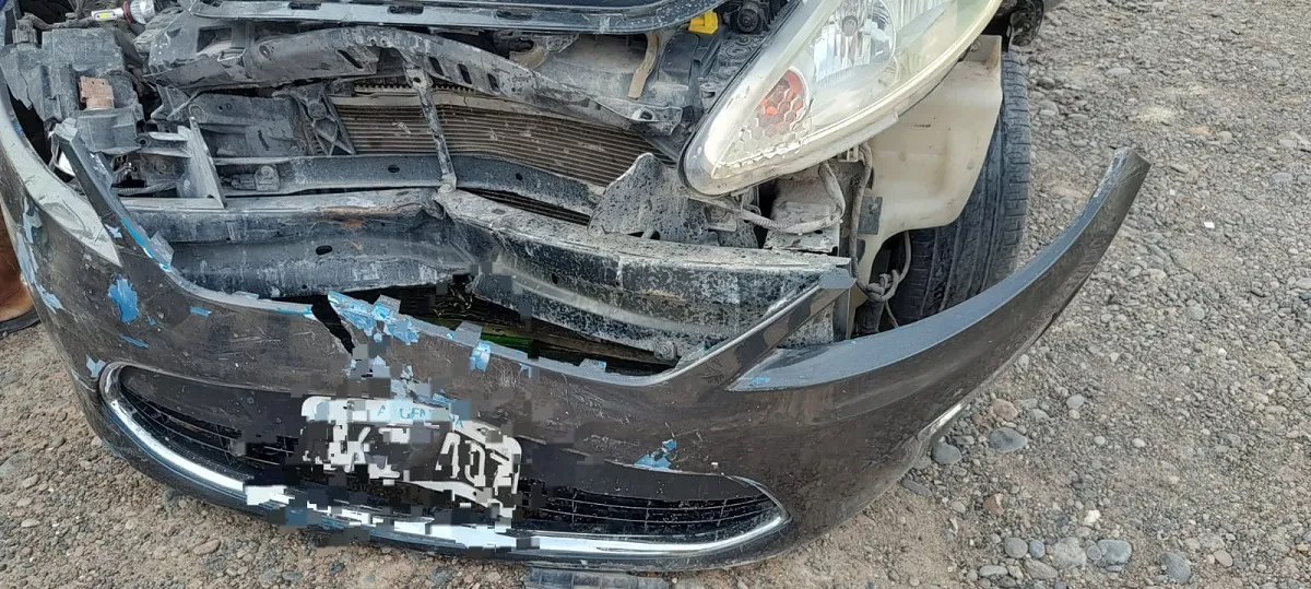 Manejaba alcoholizado, chocó contra un auto estacionado y huyó - Radio ... Manejaba alcoholizado, chocó contra un auto estacionado y huyó - Radio ...