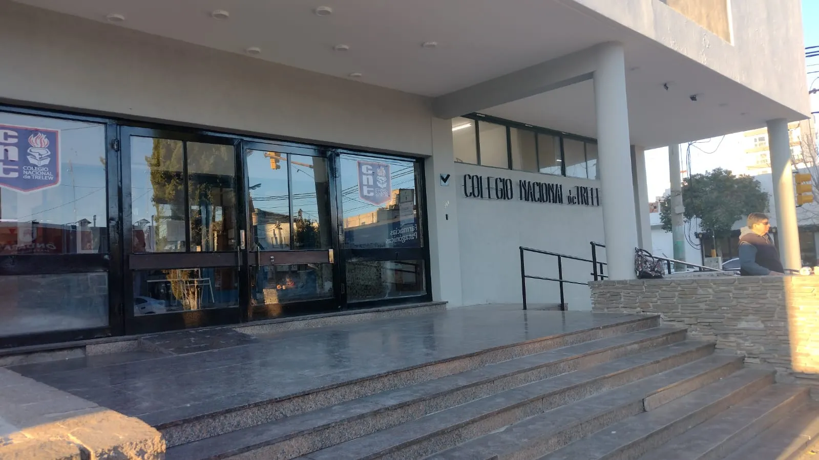 Centenario del Colegio Nacional de Trelew: Un siglo de educación ...