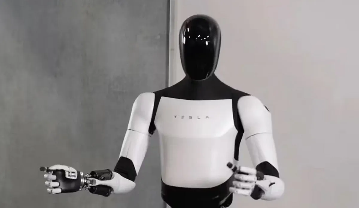 El androide de Elon Musk para tareas domésticas - Radio 3 Cadena Patagonia